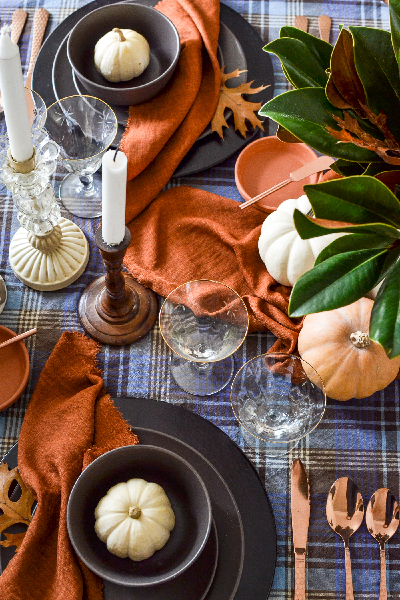Elegant Thanksgiving Tablescapes